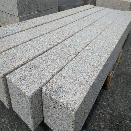18 x 40 cm Granit-Blockstufen Tiago gelb - Natur Steine Org